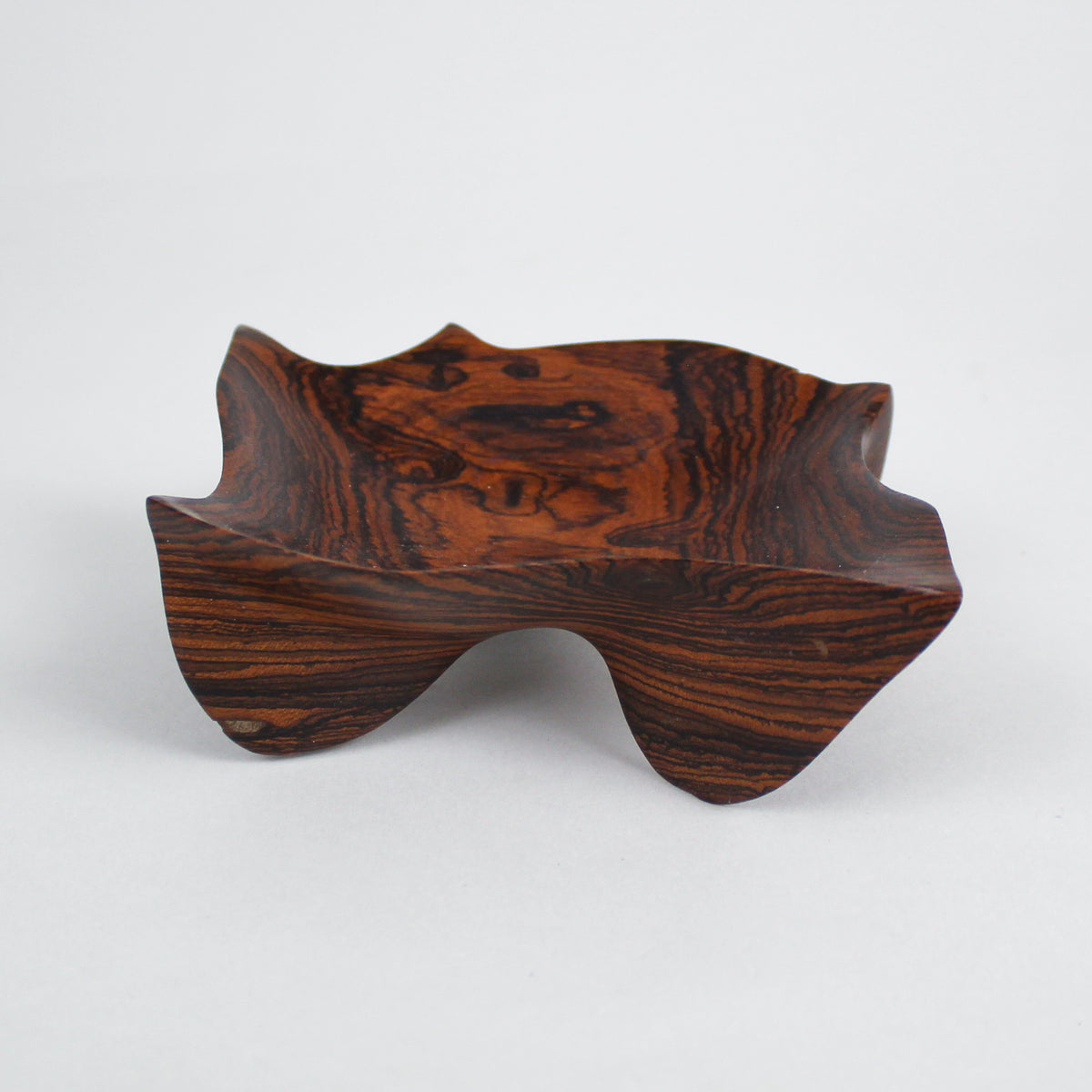 Bocote Sculpture by Derek Bencomo – Museum for Art in Wood